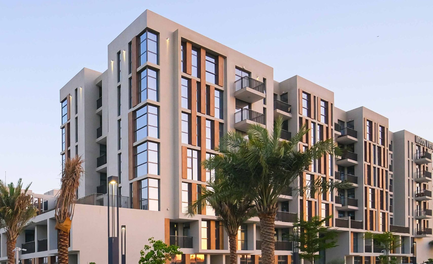 Dubai Holding | Premier Real Estate Developer | Partnered with Nakheel ...